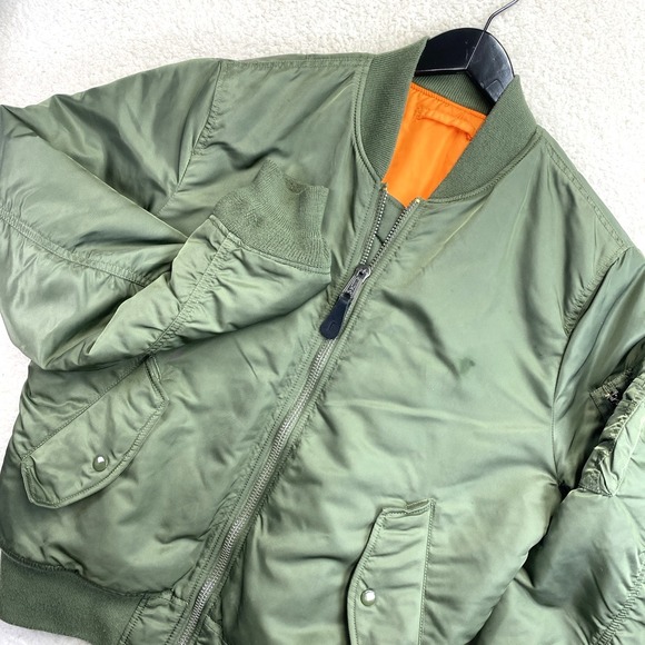 ALPHA60 | Jackets & Coats | Alpha Industries Flight Jacket Mens Large ...